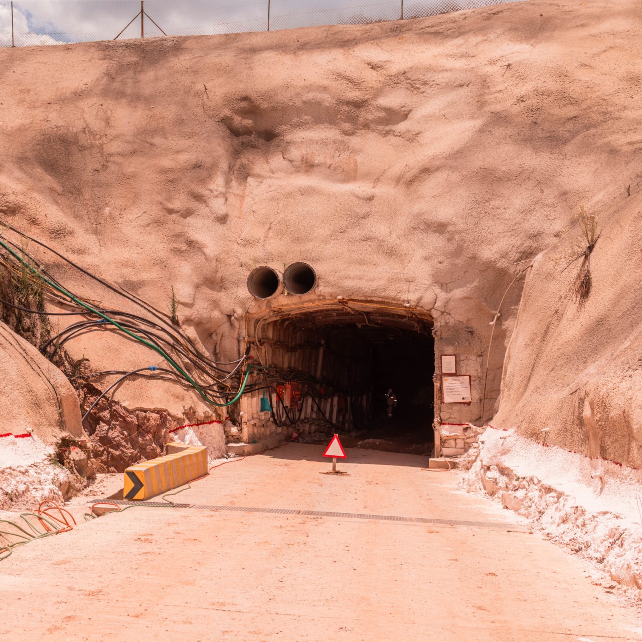 Gold boom spurs miners to dig for the mother lode